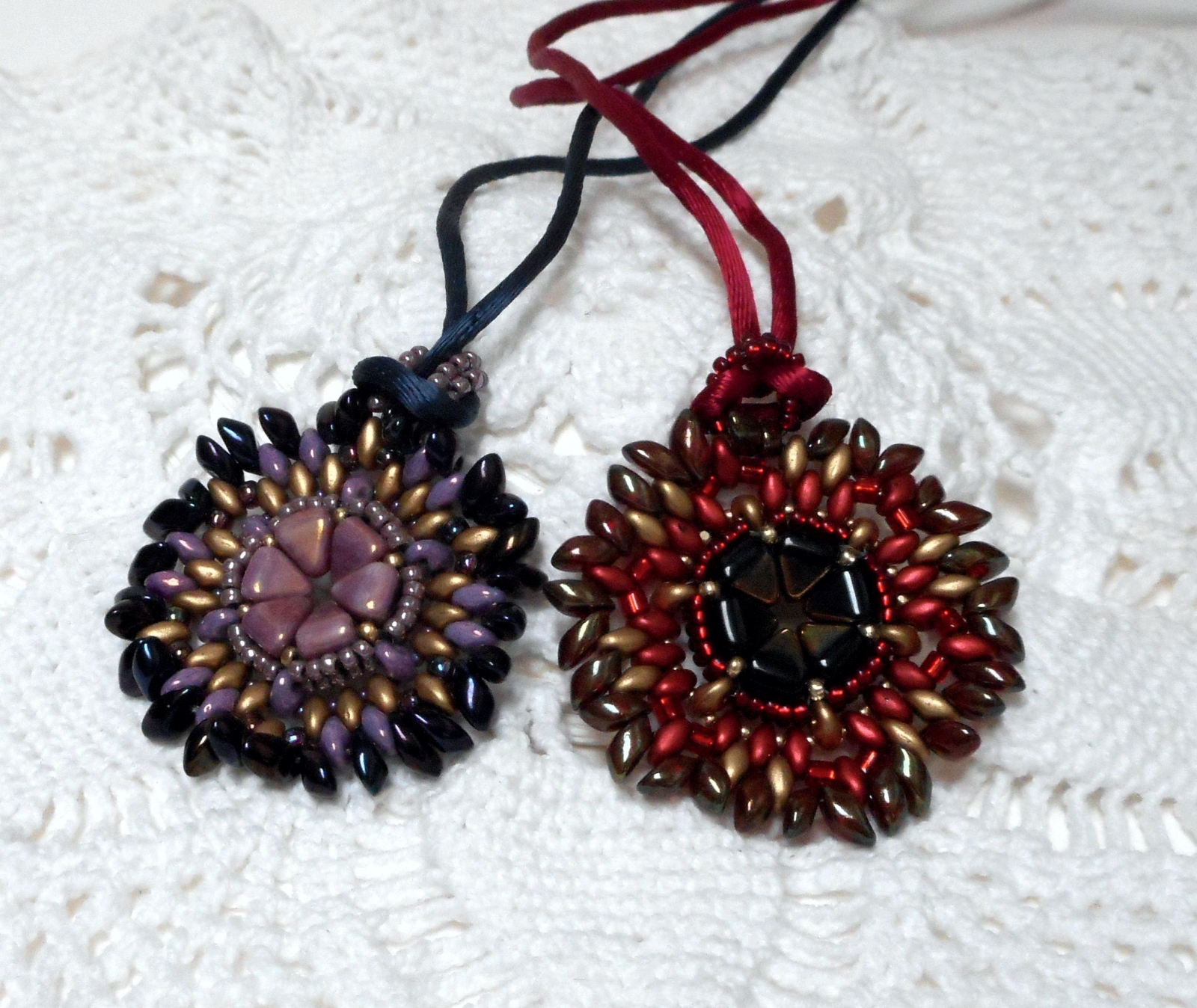 Beadweaving TUTORIAL "Fan-Shaw" Pendant | Twyla Harbick Designs
